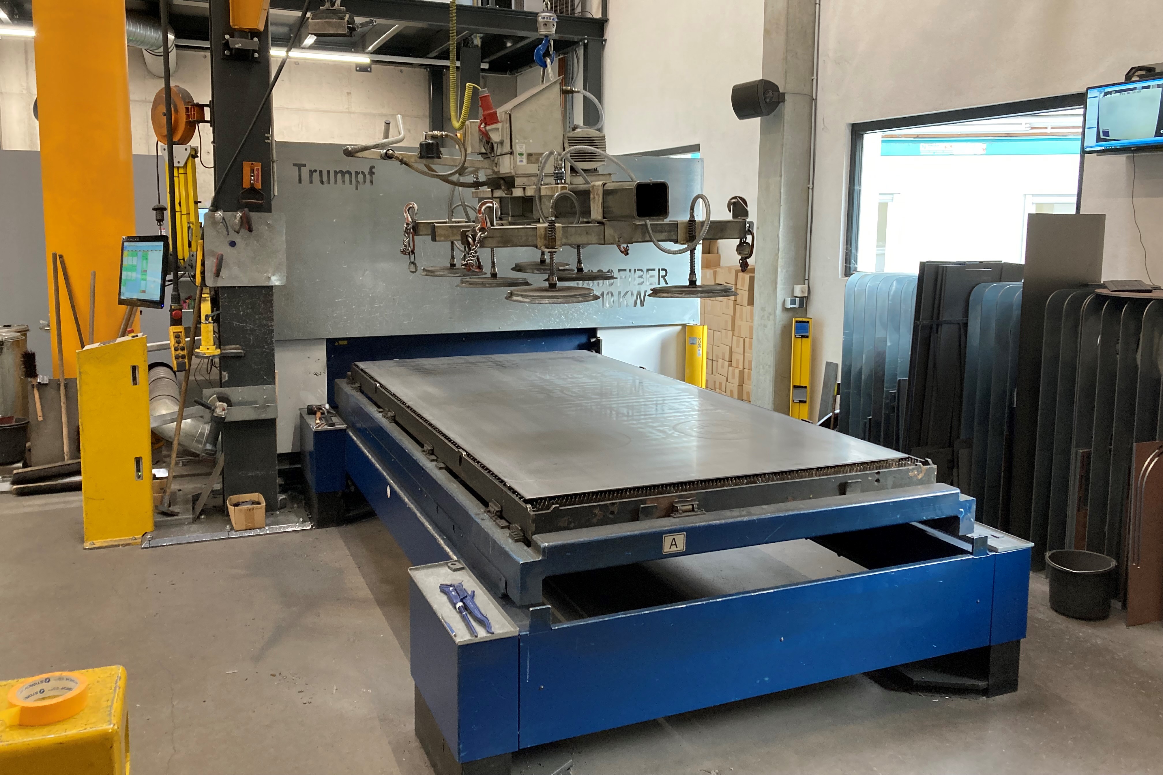 LASERSCHNEIDANLAGE TRUMPF TRULASER 5030 FIBER (L76), 10000 WATT, LM ...